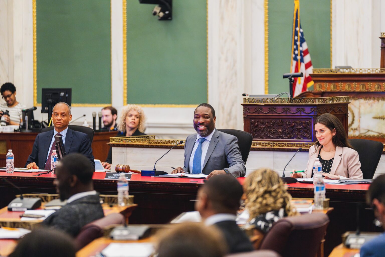 WEEKLY REPORT — CONCERNS OF MOBILE PROVIDERS & AN IMPASSIONED FLOOR ...